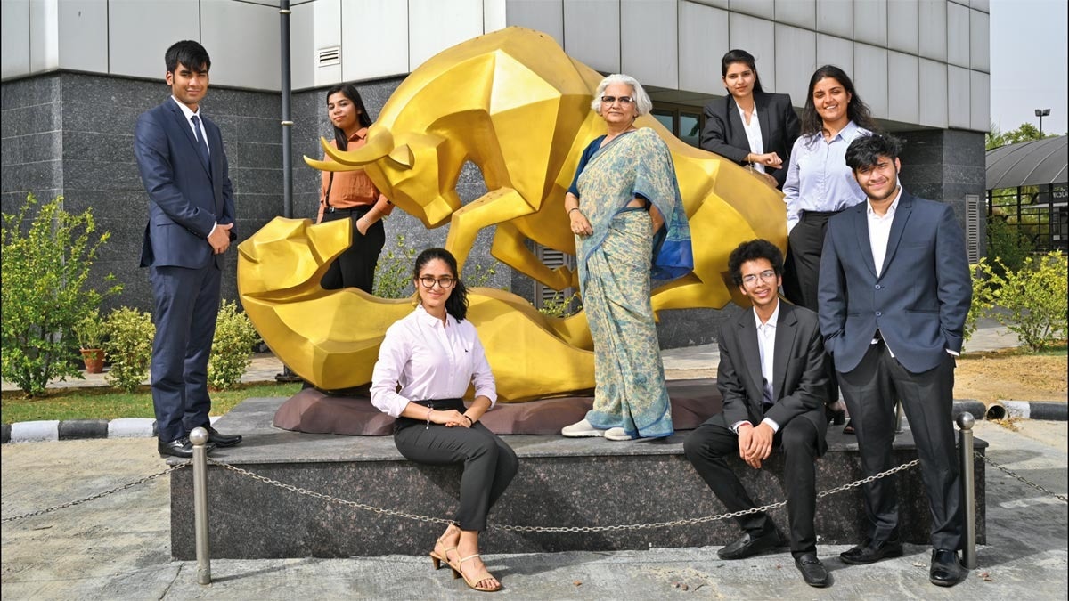 Shelly Anand - Journalist Profile - Intelligent Relations