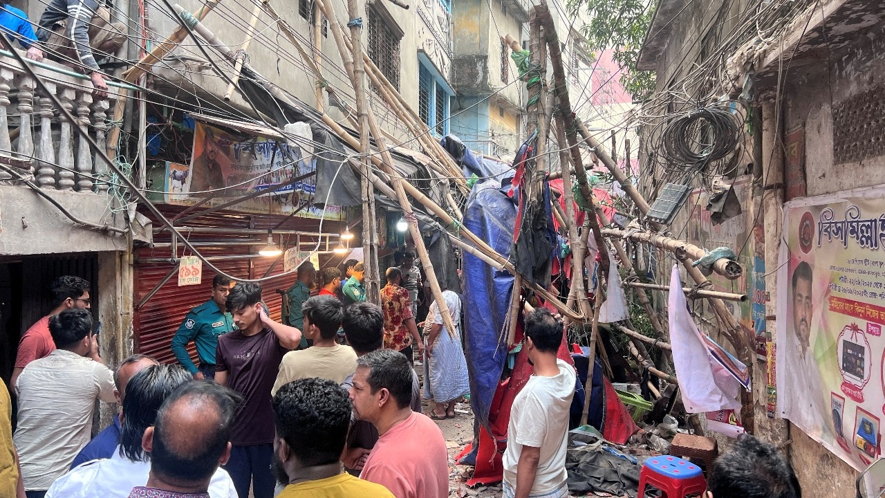 5.7-magnitude quake in Bangladesh kills 3; tremors felt in Kolkata ...