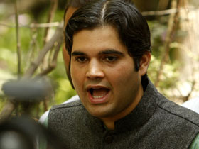 Varun seeks damages from Maya - India Today