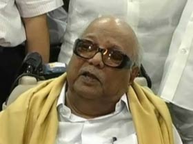 Karuna plays Dalit card for Raja - India Today