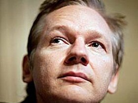 Assange fights Sweden extradition - India Today