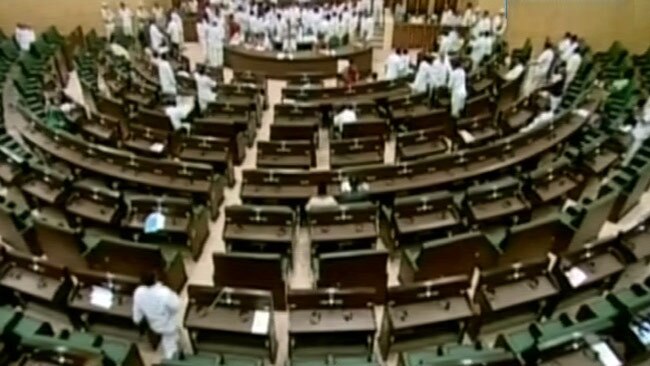 Andhra Assembly adjourned over pro-Telangana protests - India Today
