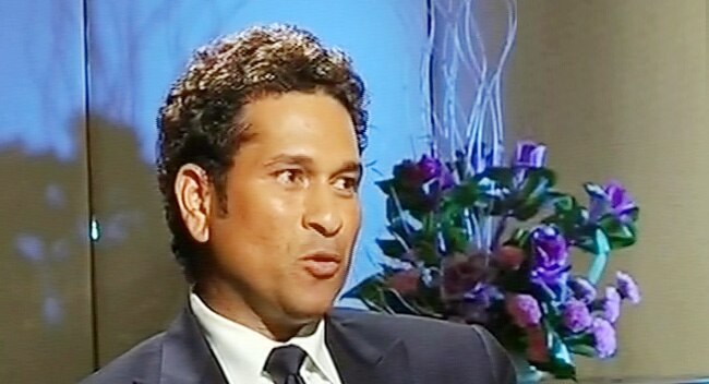 Sachin gets Bharat Ratna, dedicates to mothers of India - India Today