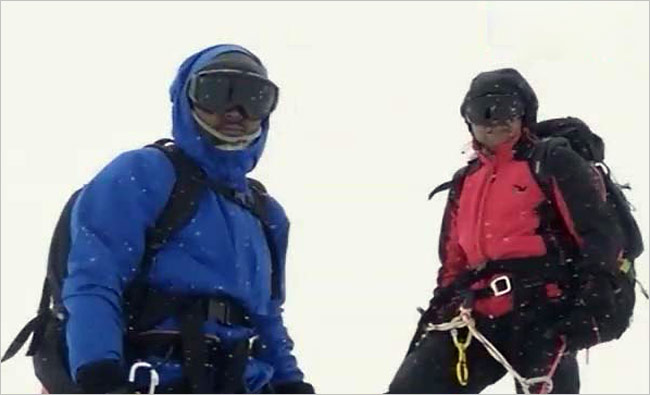 Indian girl becomes youngest woman to conquer Mount Everest - India Today