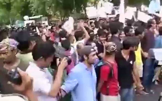 FTII protest: Team Modi officially blames Congress - India Today