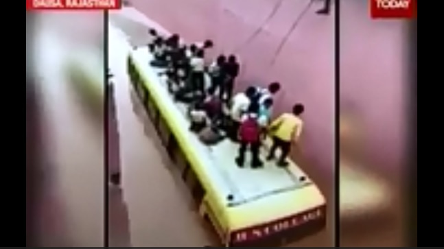 Watch dramatic footage of Rajasthan bus rescue
