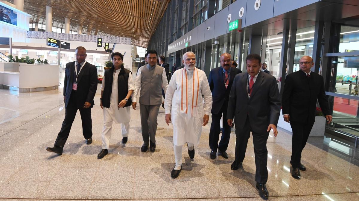 PM Narendra Modi inaugurates Manohar Parikar International Airport in ...