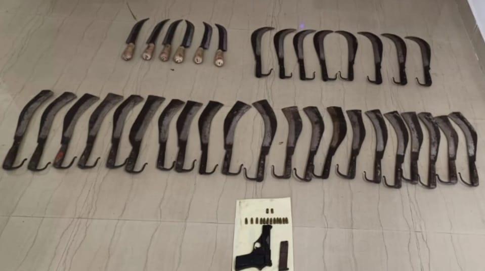 Chennai cops recover crude bombs, sickles during vehicle check, 2 ...