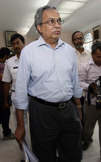 A day at Writer's Building, Kolkata | IndiaToday