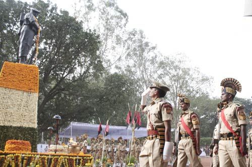 Police Shaheed Divas observed in Bhopal | IndiaToday