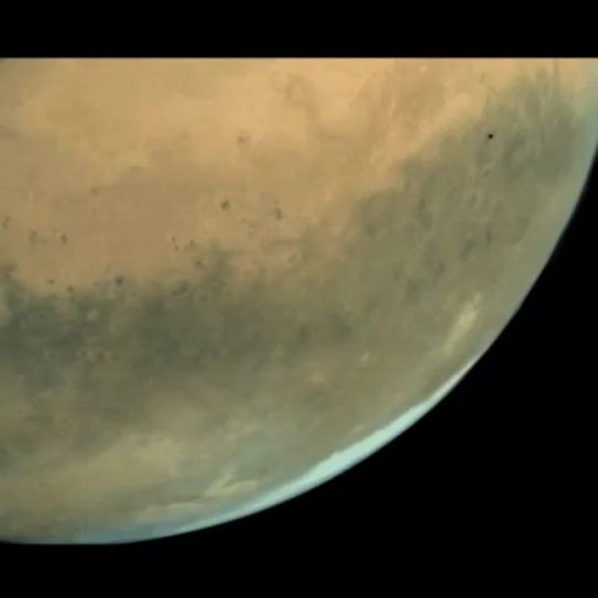 Isros Mars Orbiter Spots Mars Moon Indiatoday