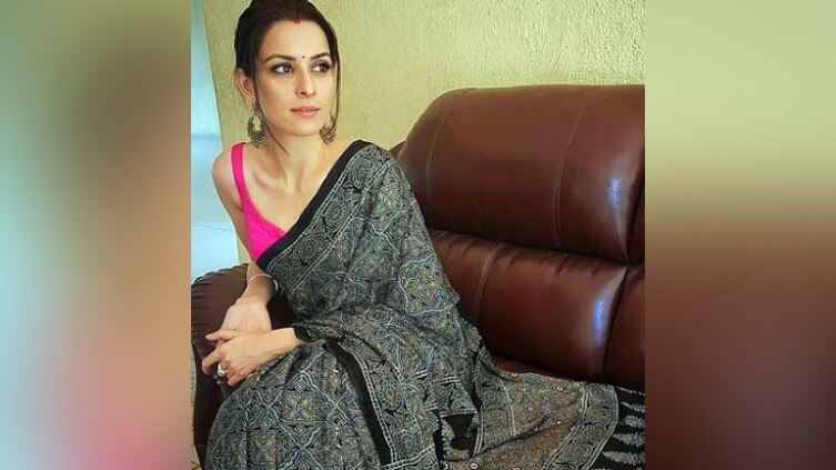 6 stunning pics of Ekta Kaul that capture her post-wedding ...