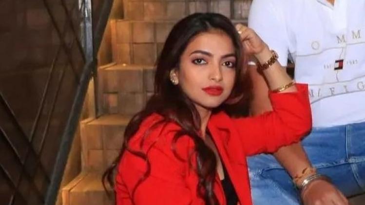 Soham Chakraborty wife Tanaya Paul: সোহমের স্ত্রী তনয়া ডাকসাইটে সুন্দরী, টলি নায়িকাদের টেক্কা ...