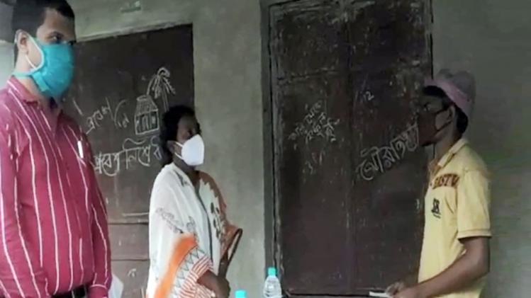 হাতির হানা ঠেকাতে দীর্ঘমেয়াদি ব্যবস্থা রাজ্যের, জানালেন বীরবাহা ...