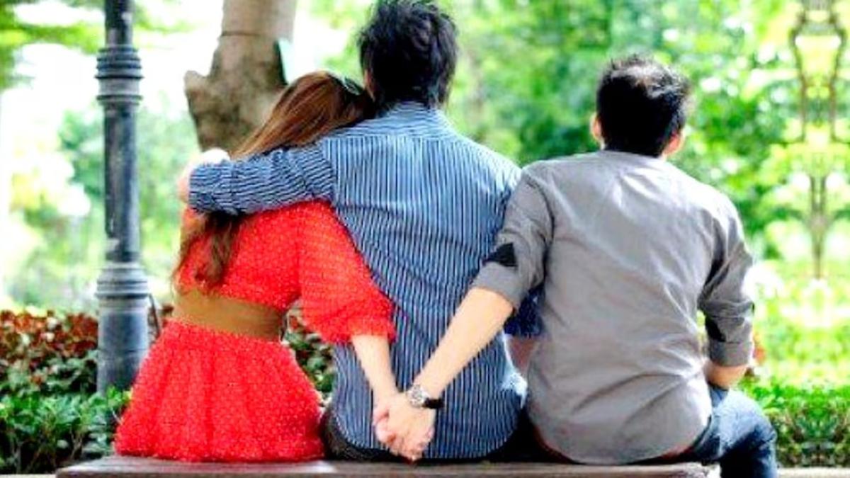 Third Person in Relationship: পরকীয়ায় মত্ত পার্টনার? ৪ লক্ষণে ...