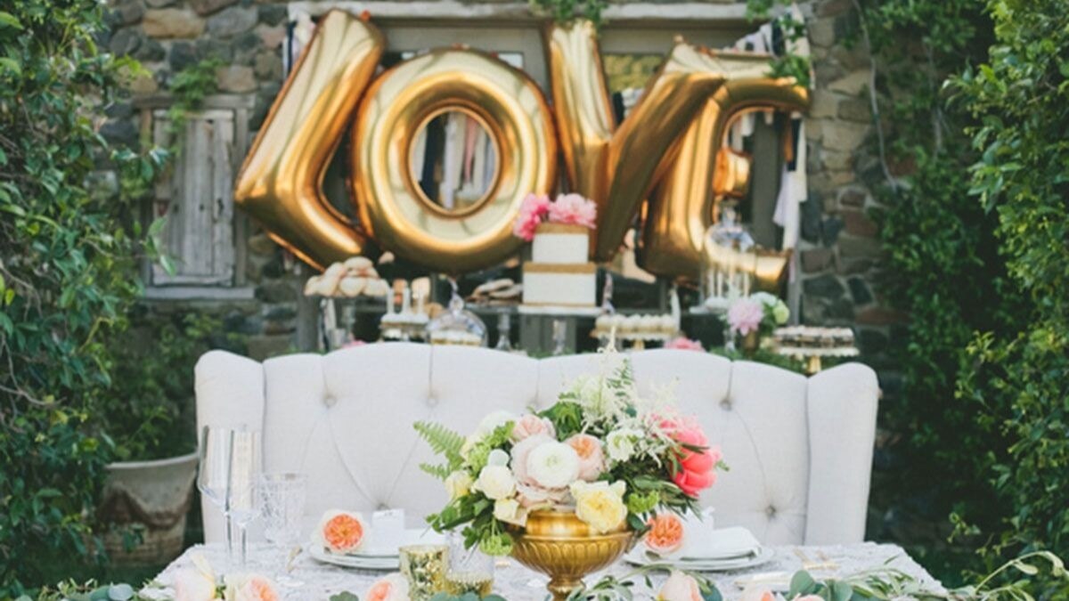 How to Use Alphabets as Feature Pieces on Your Big Day