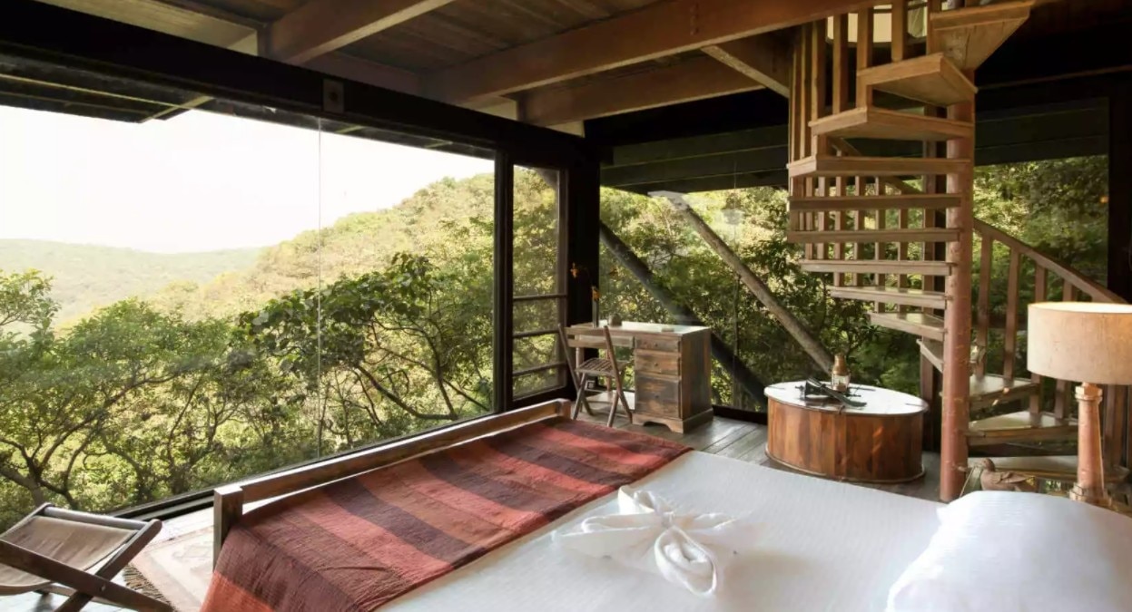 7 Most Romantic Tree House Getaways In India