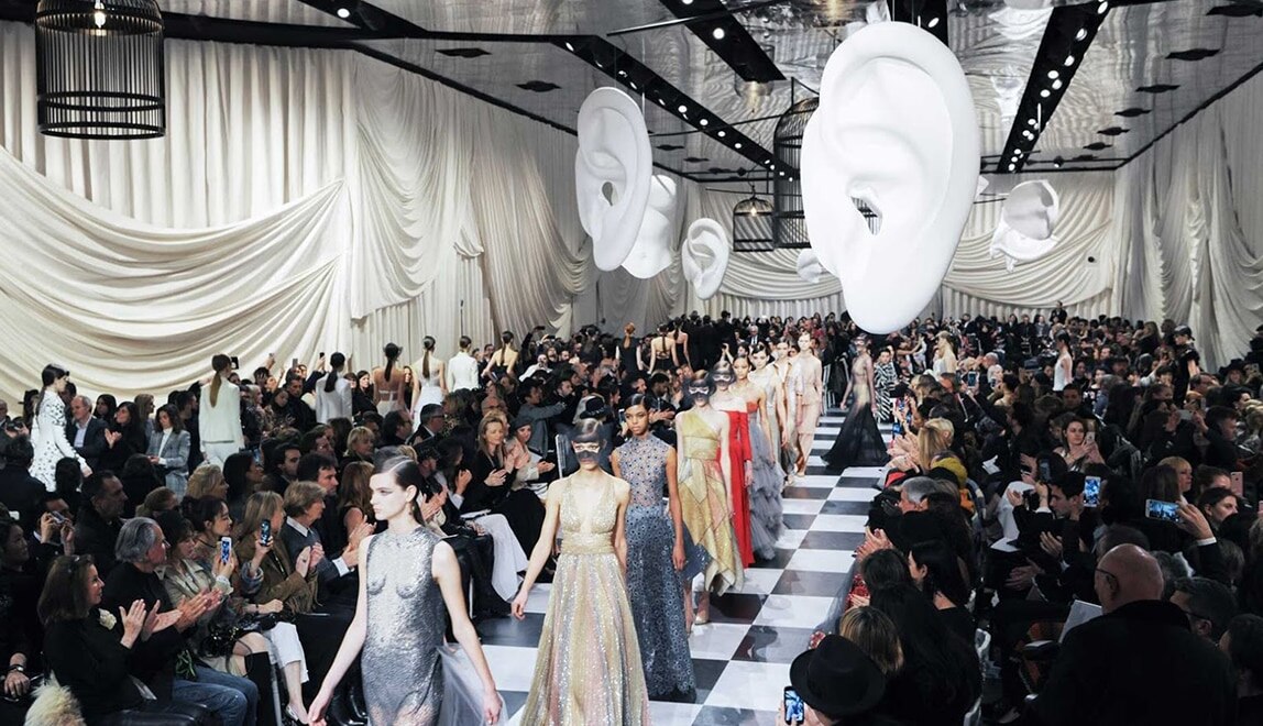 Maria Grazia Chiuri Takes The Road To Surrealism With Dior's SS'18 ...