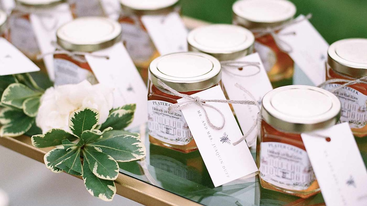 5 food party favours (that are not another box of mithai) to give your ...