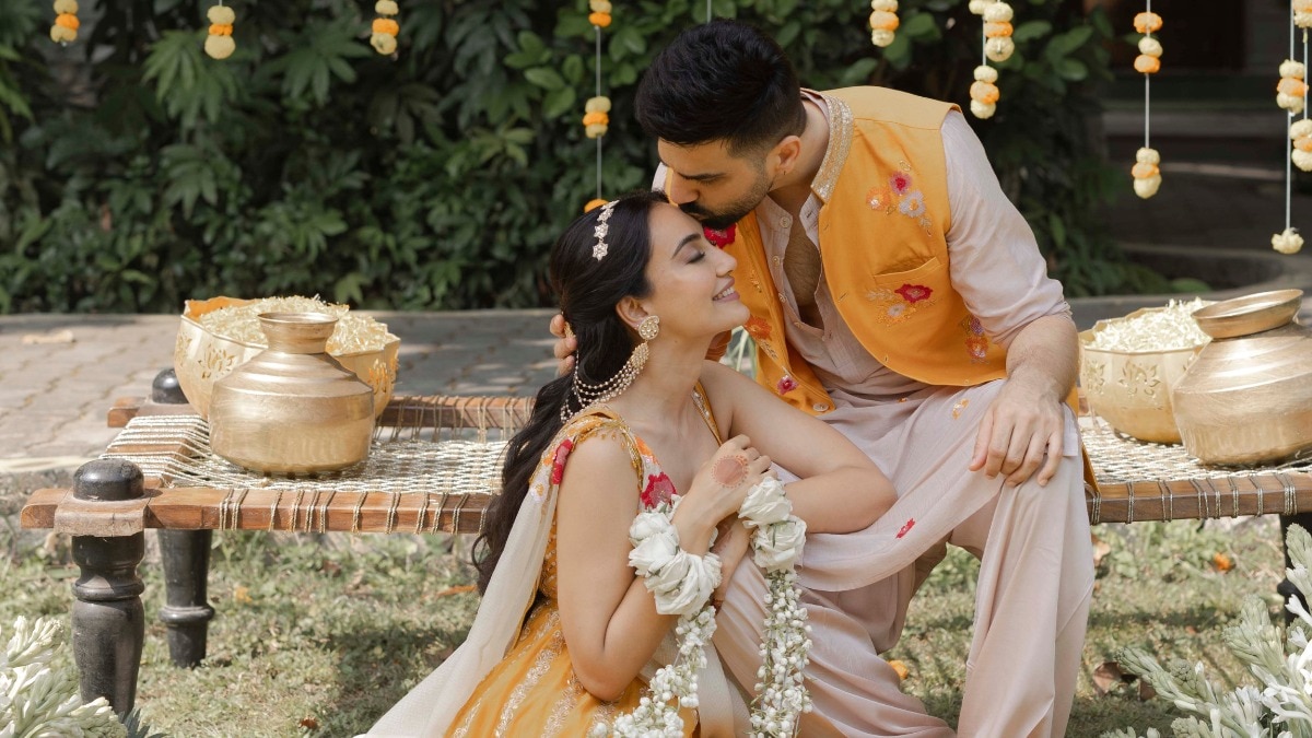 From a meet-cute to a dream wedding, Surbhi Jyoti and Sumit Suri’s ...