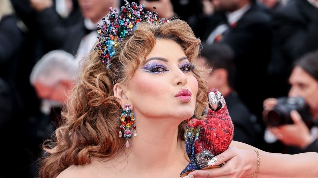 Urvashi Rautela's parrot clutch is not just stunning, it's wildly ...