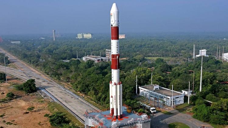 ISRO Missions: अगले तीन महीने में 3 बड़े रॉकेट लॉन्च करेगा इसरो, फिर ...