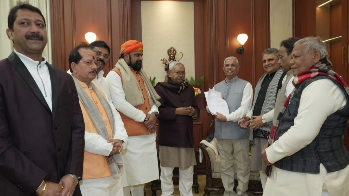 Sumit Singh कौन हैं निर्दलीय विधायक सुमित सिंह बहुमत के बावजूद Nda सरकार में बनाए गए मंत्री