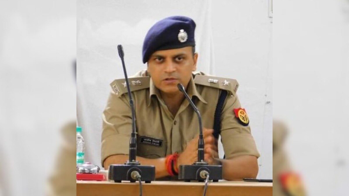 Smart Policing: विदेश में 1 करोड़ की नौकरी छोड़कर IPS अफसर बना यह IITian, अब इनोवेटिव पहलों से ...