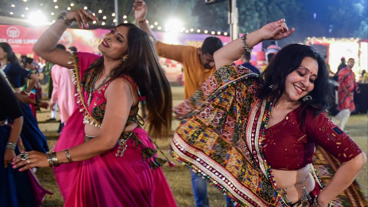 गुजराती गरबा को यूनेस्को ने बताया 'इनटैनजिबल कल्चरल हेरिटेज', लेकिन ये ...