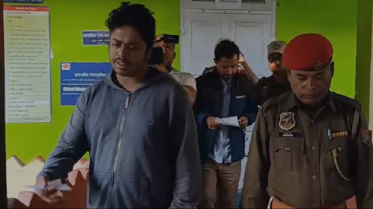 Assam 2 Cyber Criminals Nabbed From Hojai Siphoned Off Rs 3 5 Lakh