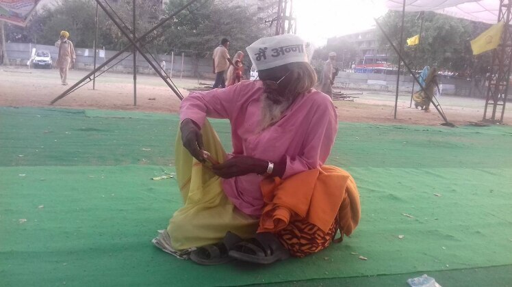 खाली पड़ती अण्णा की लोकपाल आंदोलन क्लास - anna anna movement lokpal ...