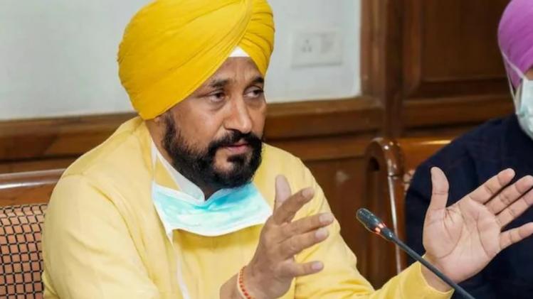 ED arrests Punjab CM Channi's Nephew: അനധികൃത മണല്‍ ഖനനം; പഞ്ചാബ് മുഖ്യമന്ത്രിയുടെ സഹോദരി ...