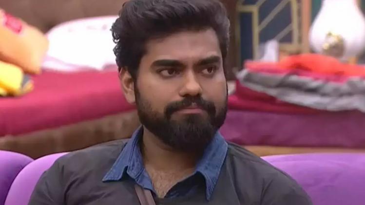 ബിഗ് ബോസ് താരം ഡോ.റോബിന്‍ സഞ്ചരിച്ച കാര്‍ കൊക്കയിലേയ്ക്ക് മറിഞ്ഞു ...