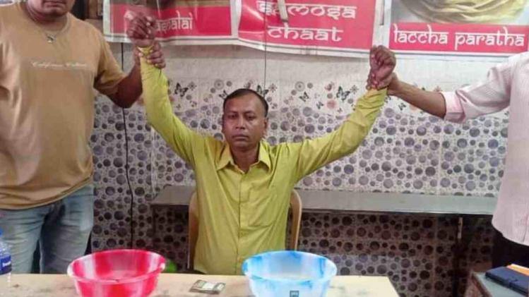Hands Upright, Fame downright: The iconic pose of corruption - Assam