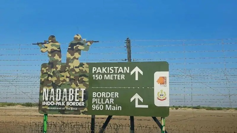 Gujarat: Amit Shah inaugurates Indo-Pak border viewing project at ...