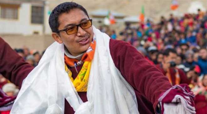A Star is Born: Ladakh MP Jamyang Tsering Namgyal Wins the Nation's Hearts With His Fiery Speech ...
