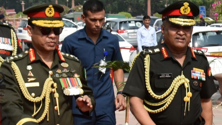Bangladesh army chief arrives in India, to discuss defence relations ...