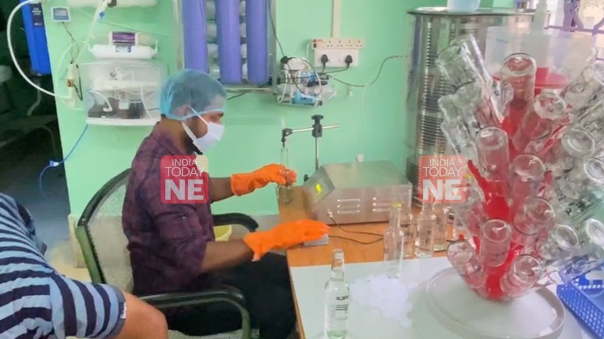 Polycarbonate Glasses