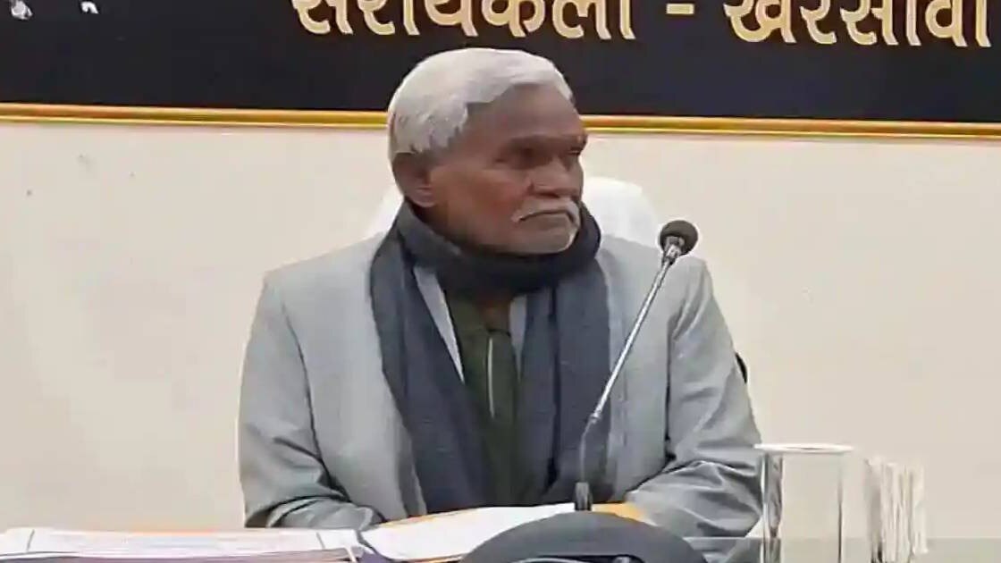 Champai Soren takes oath as new chief minister of Jharkhand - Champai Soren takes oath as new ...