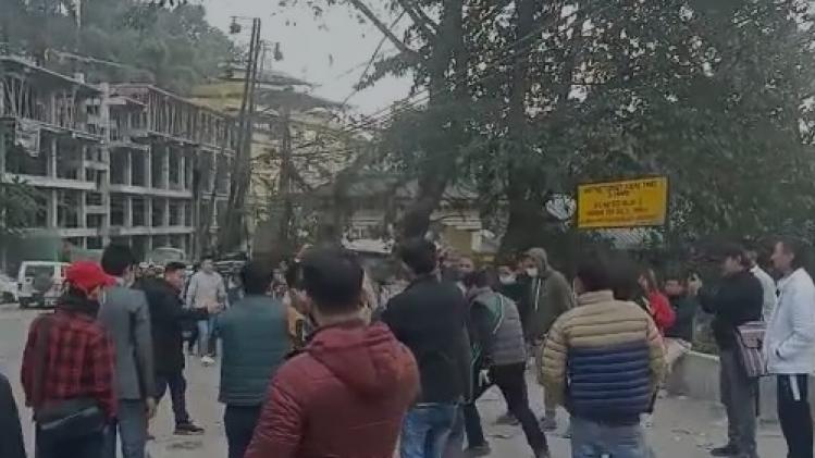 Sikkim: SDF burns effigy of Chief Minister Prem Singh Tamang - Sikkim