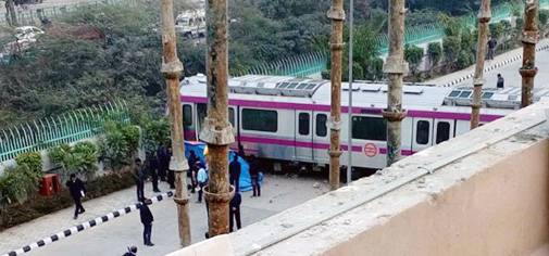 Driverless train of Delhi Metro's Magenta Line crashes into wall 6 days ...