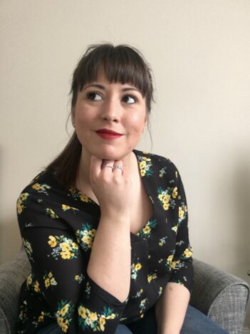 The Kissing Booth Author on Finding Love and Friendship in the Lockdown ...