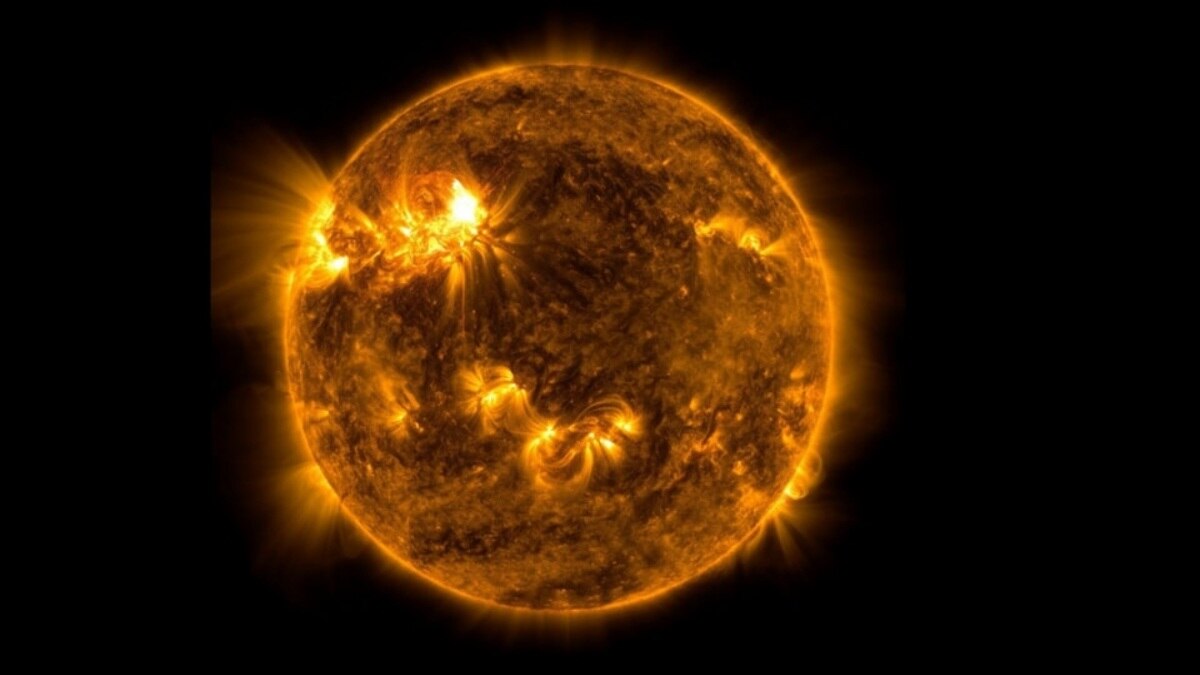 Solar storm to hit earth: What you need to know