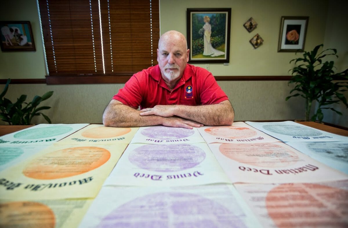 People are buying land on the Moon to gift their loved ones. But is it ...