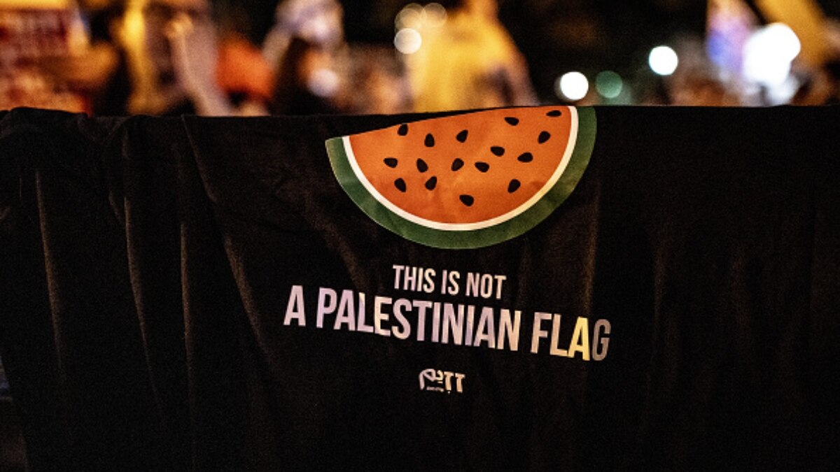 How has watermelon become part of the Palestinian struggle against Israel?