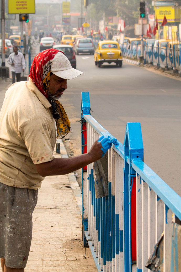 Why Kolkata's Dhakuria bridge's blue and white makeover is absurd