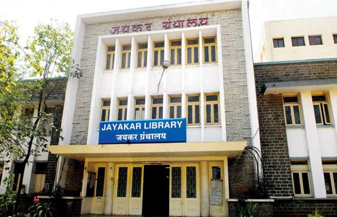 It's a shame Pune doesn't have a single library worth its stature