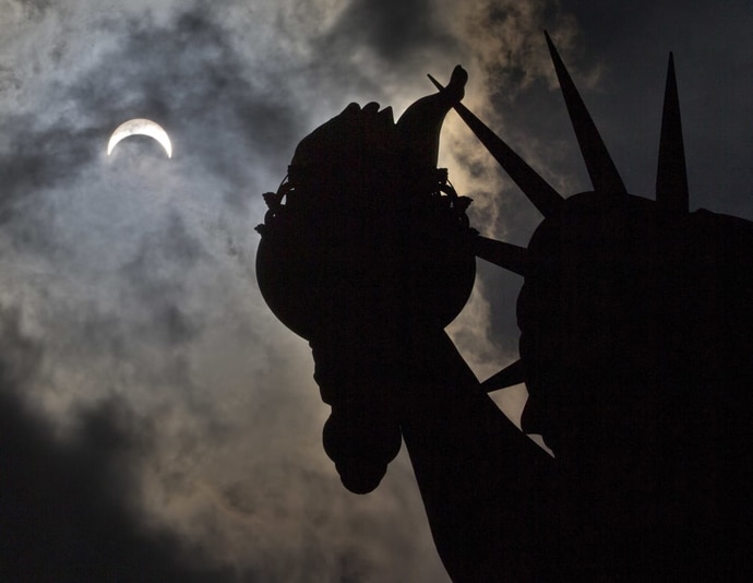 Stunning images of solar eclipse will take your breath away