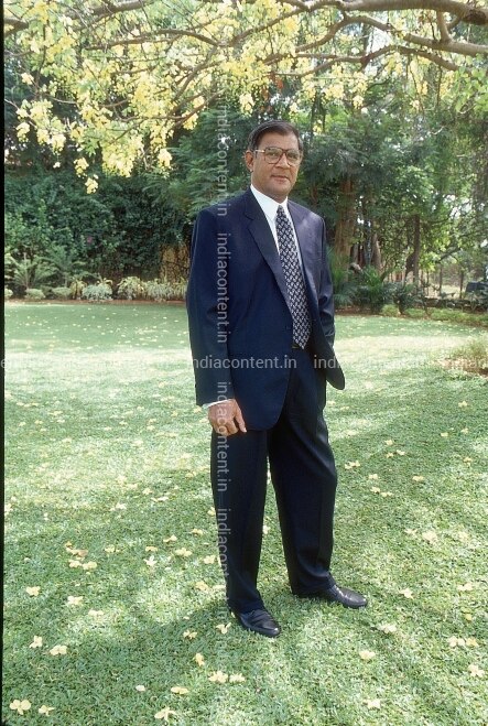 Buy Suresh Krishna Pictures, Images, Photos By Deepak G Pawar ...