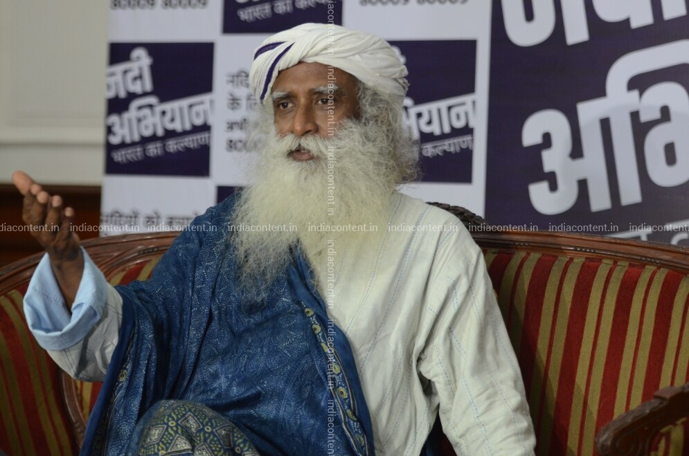 Buy Isha Foundation Sadhguru Jaggi Vasudev Pictures, Images, Photos By ...